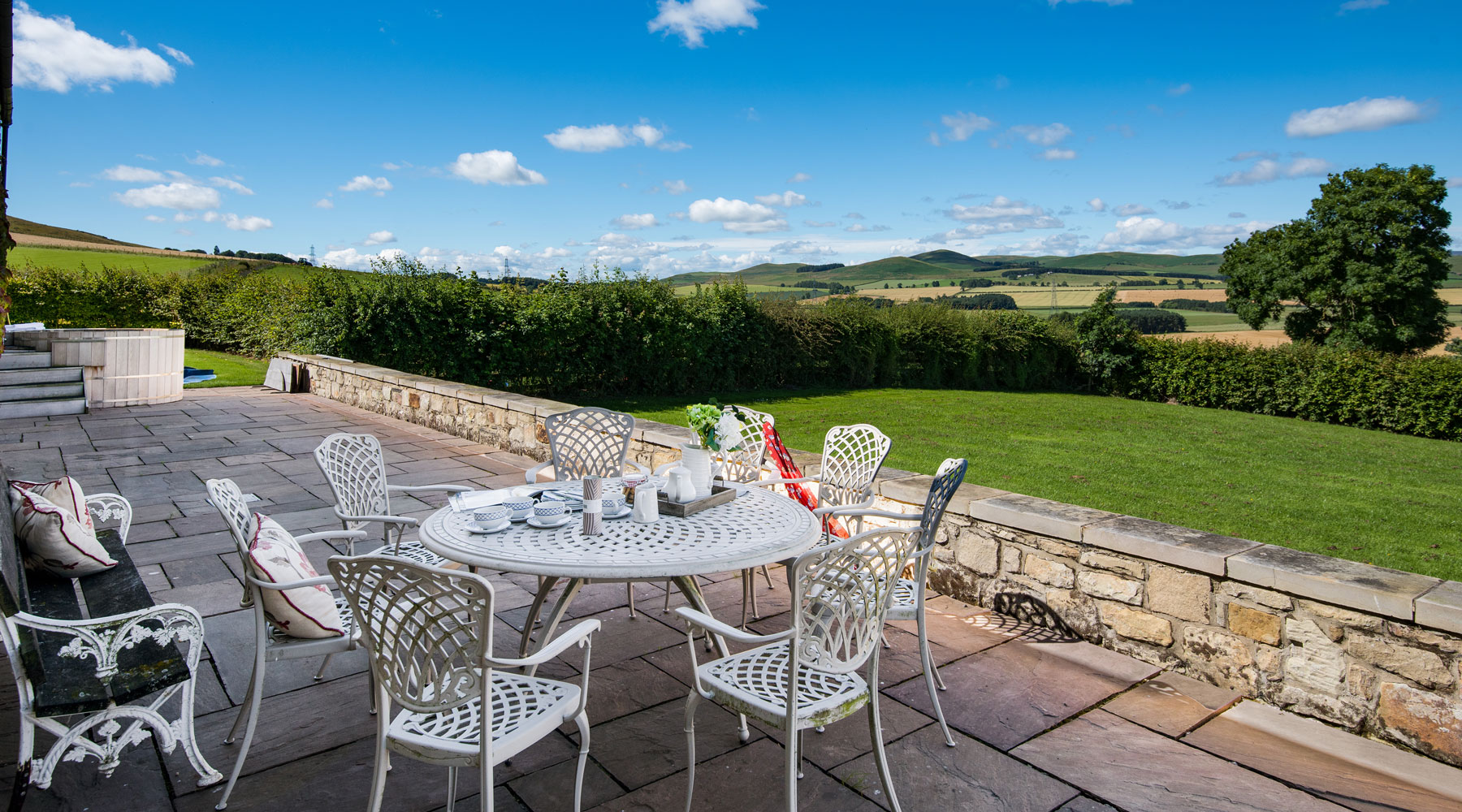 Luxury Self-Catering Cottage with hot tub at Breamish Valley Cottages